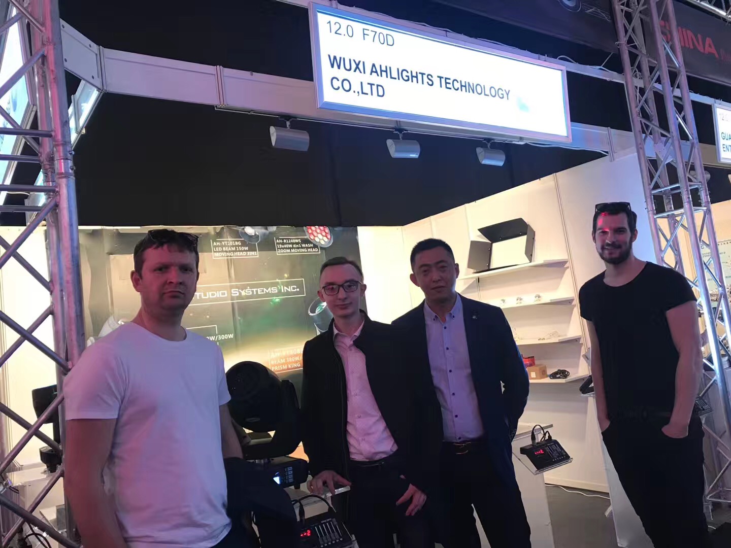 Sample Lights are Sold Out on Exhibition - JoyFirst Lights